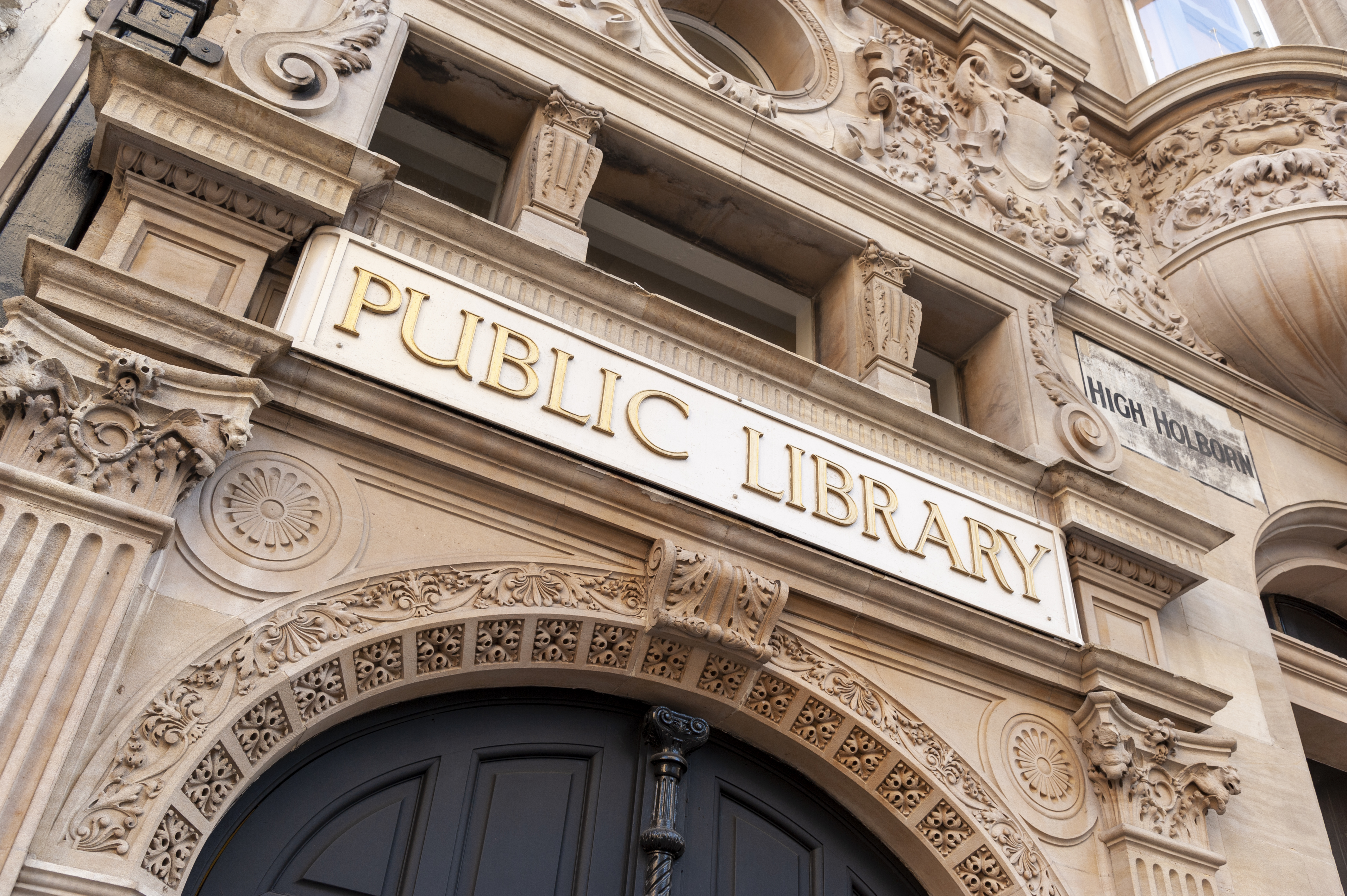 8 Nice Libraries in London | Limitless