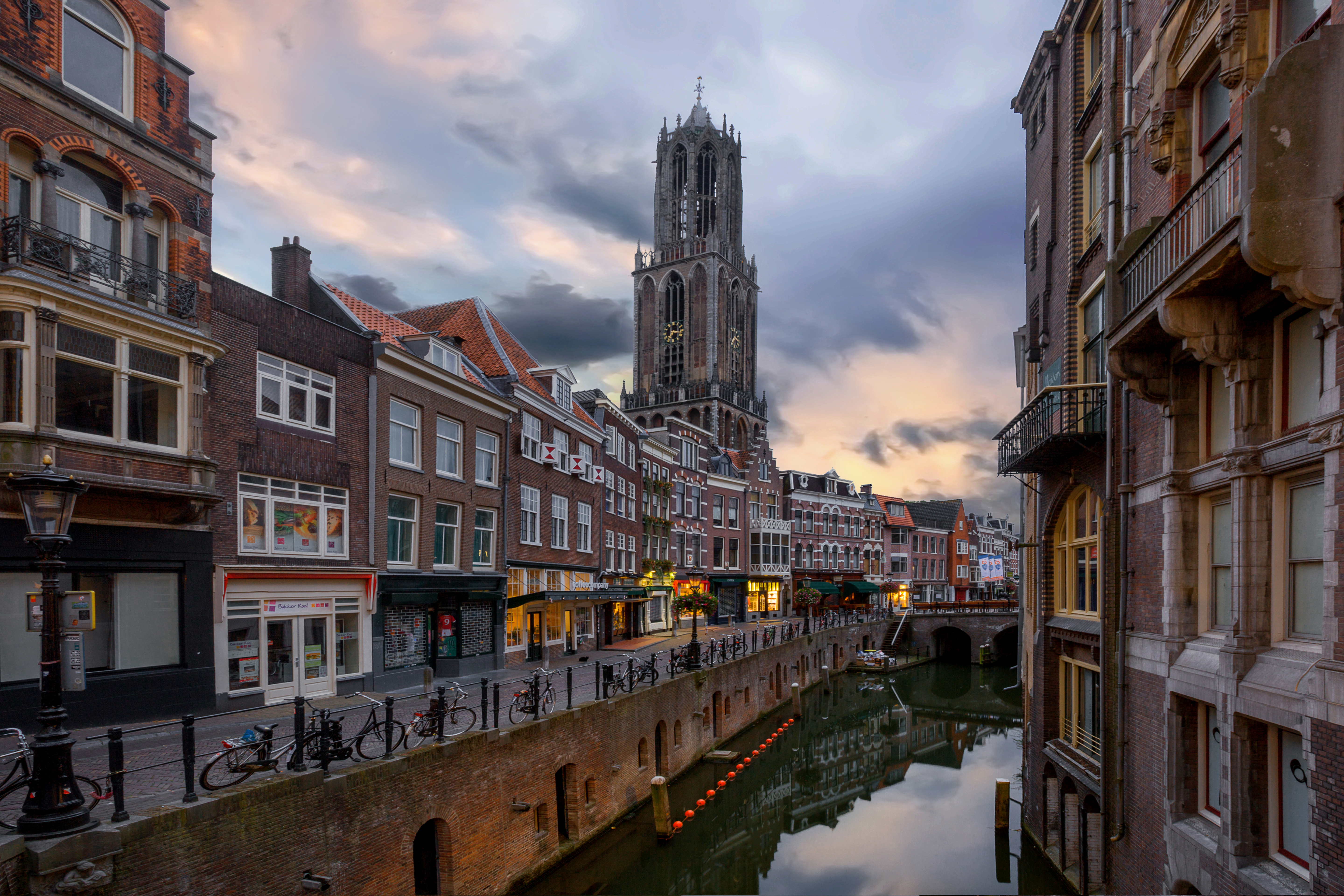 Discover 3 Historic Utrecht Canals | Limitless